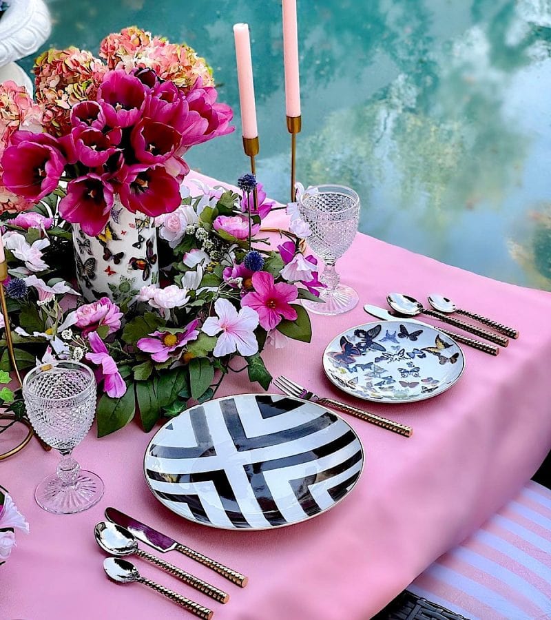 9 Tips to Design a Stunning Pink Tablescape Like A Pro! – RB Italia Blog