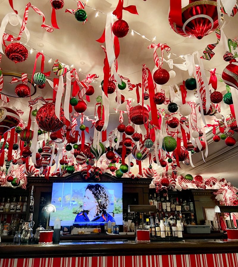 Christmas in Banff: Best Things to Do in Banff During Winter!