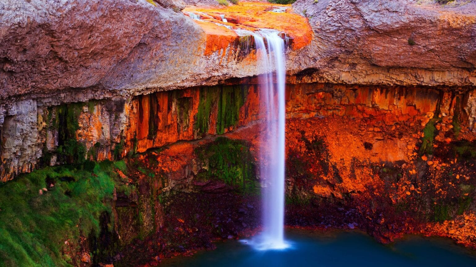16 Jaw-Dropping Waterfalls So Stunning You Won’t Believe They’re Real ...