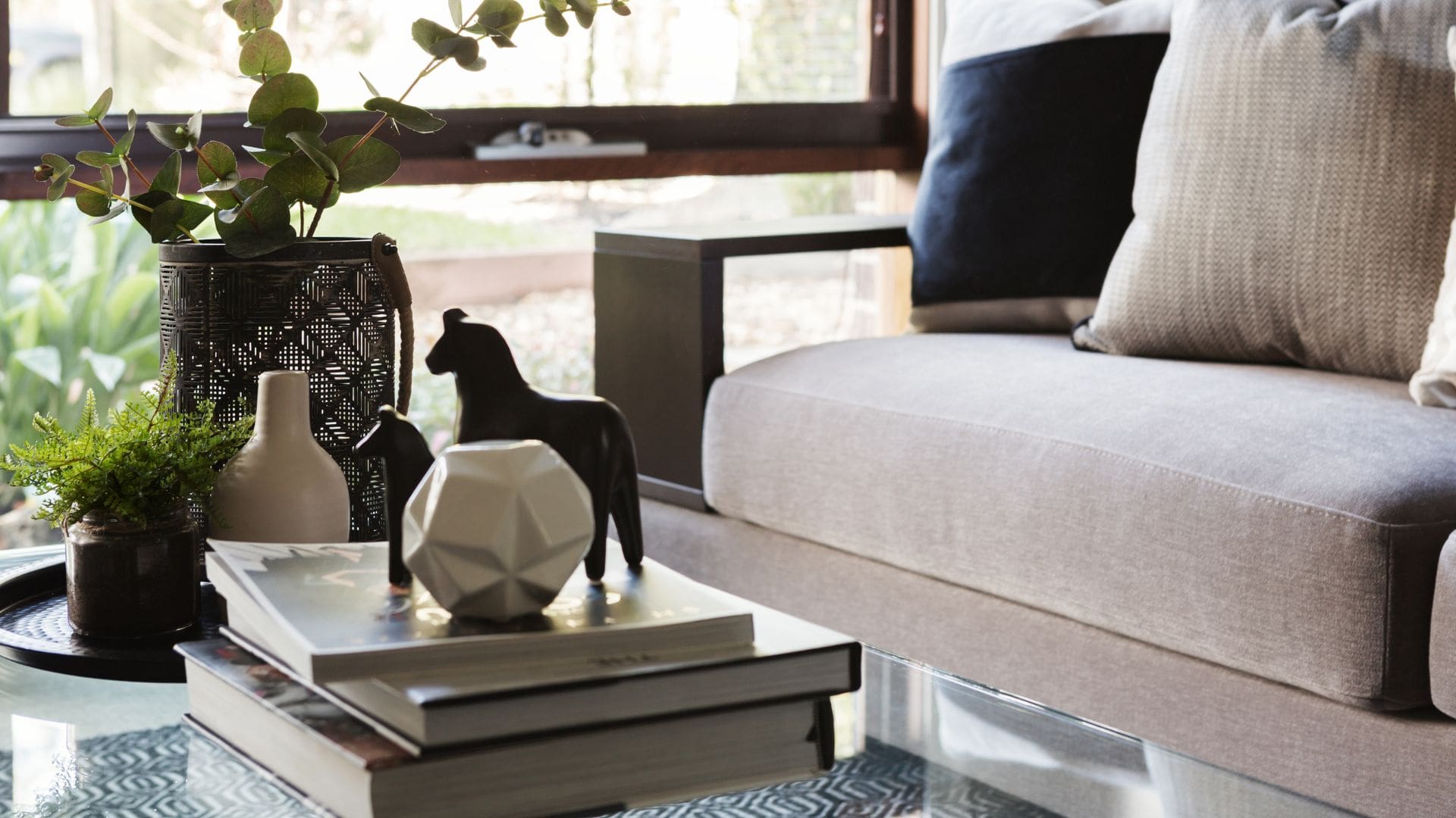 15 Gorgeous Coffee Table Designs to Upgrade Your Living Room – RB ...