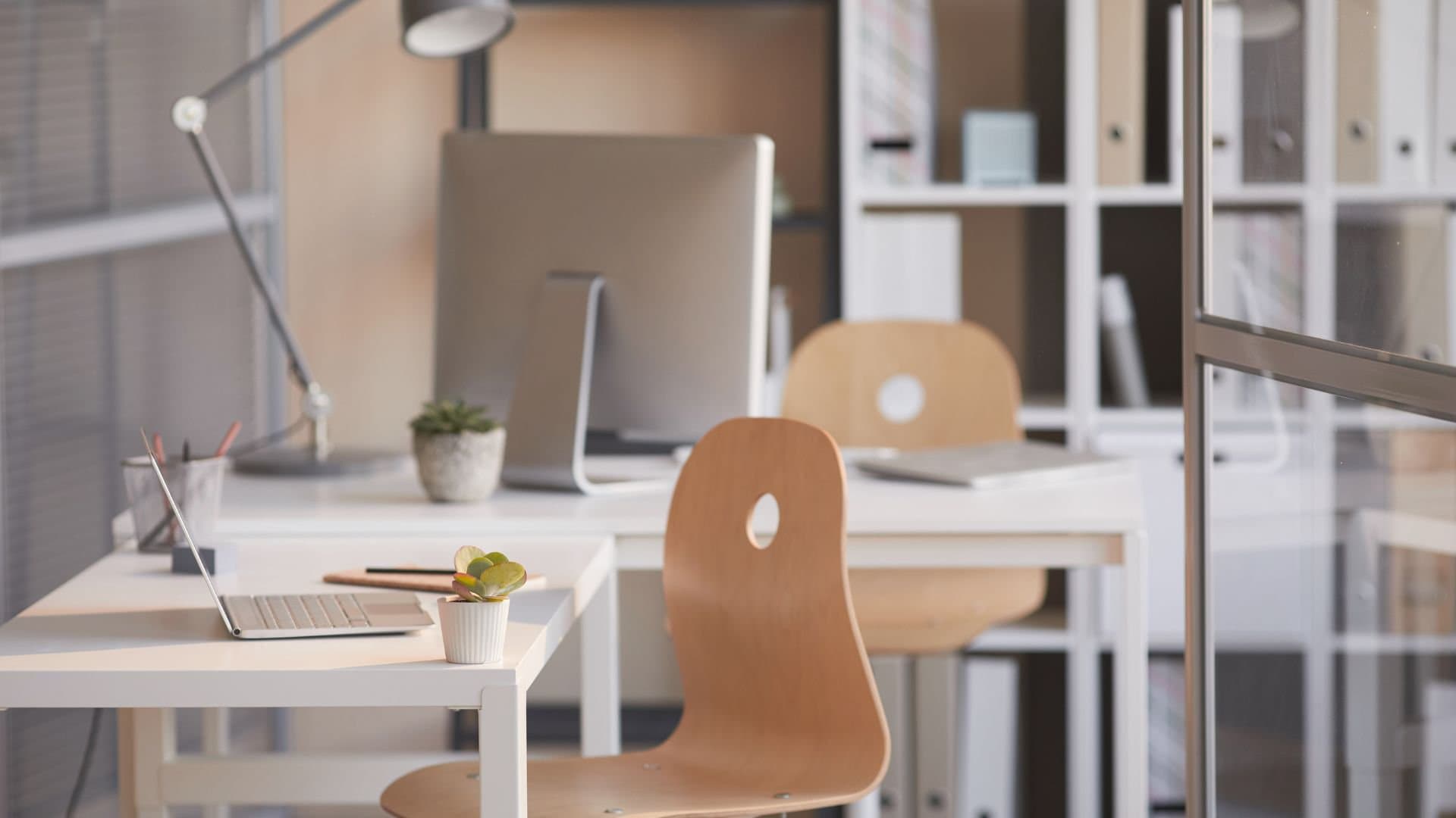 18 Easy Ways to Design a Workspace Both You & Your Partner Will Love ...