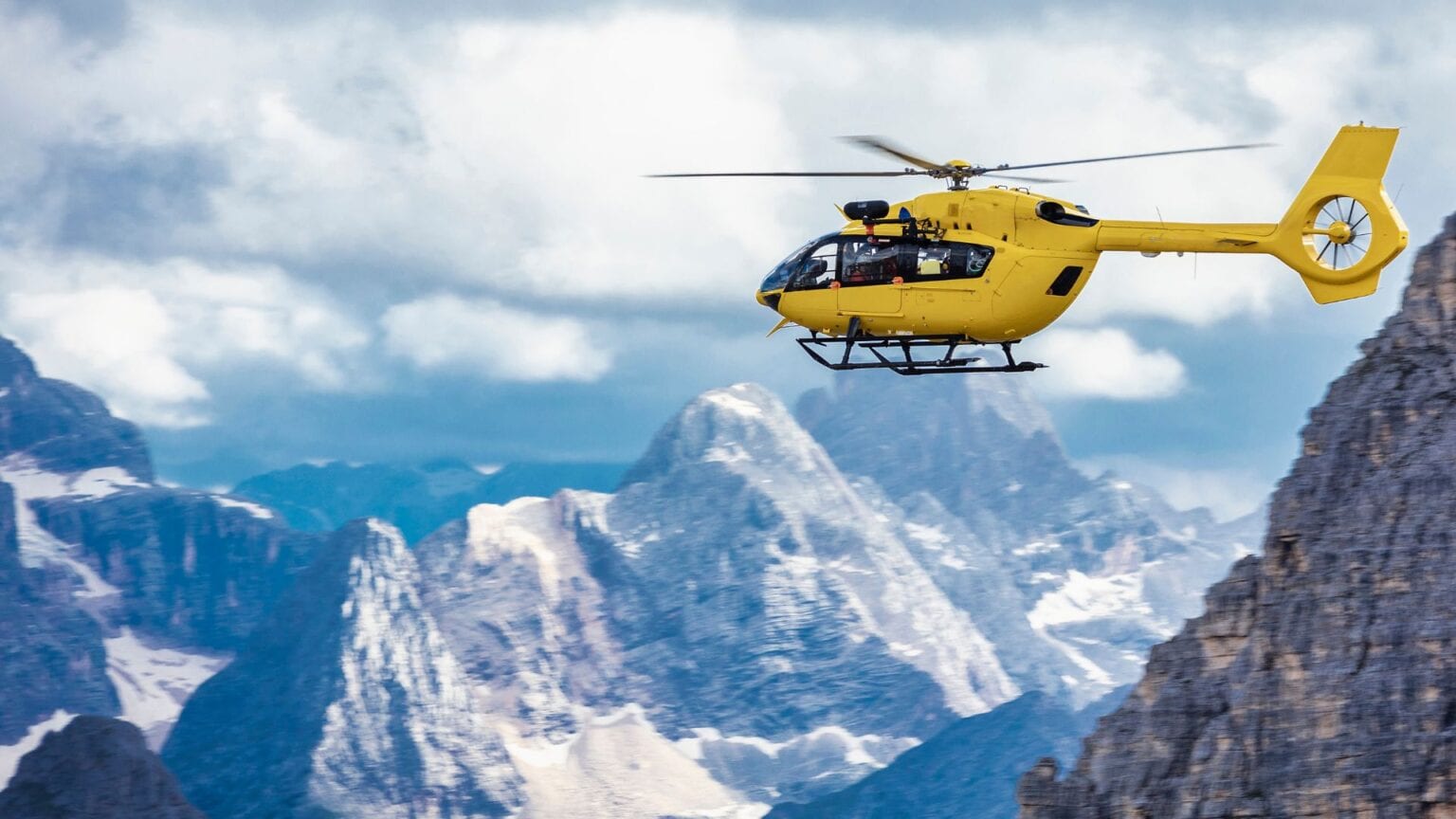 16 Unforgettable Luxury Trips That Are Worth Every Dollar – RB Italia Blog