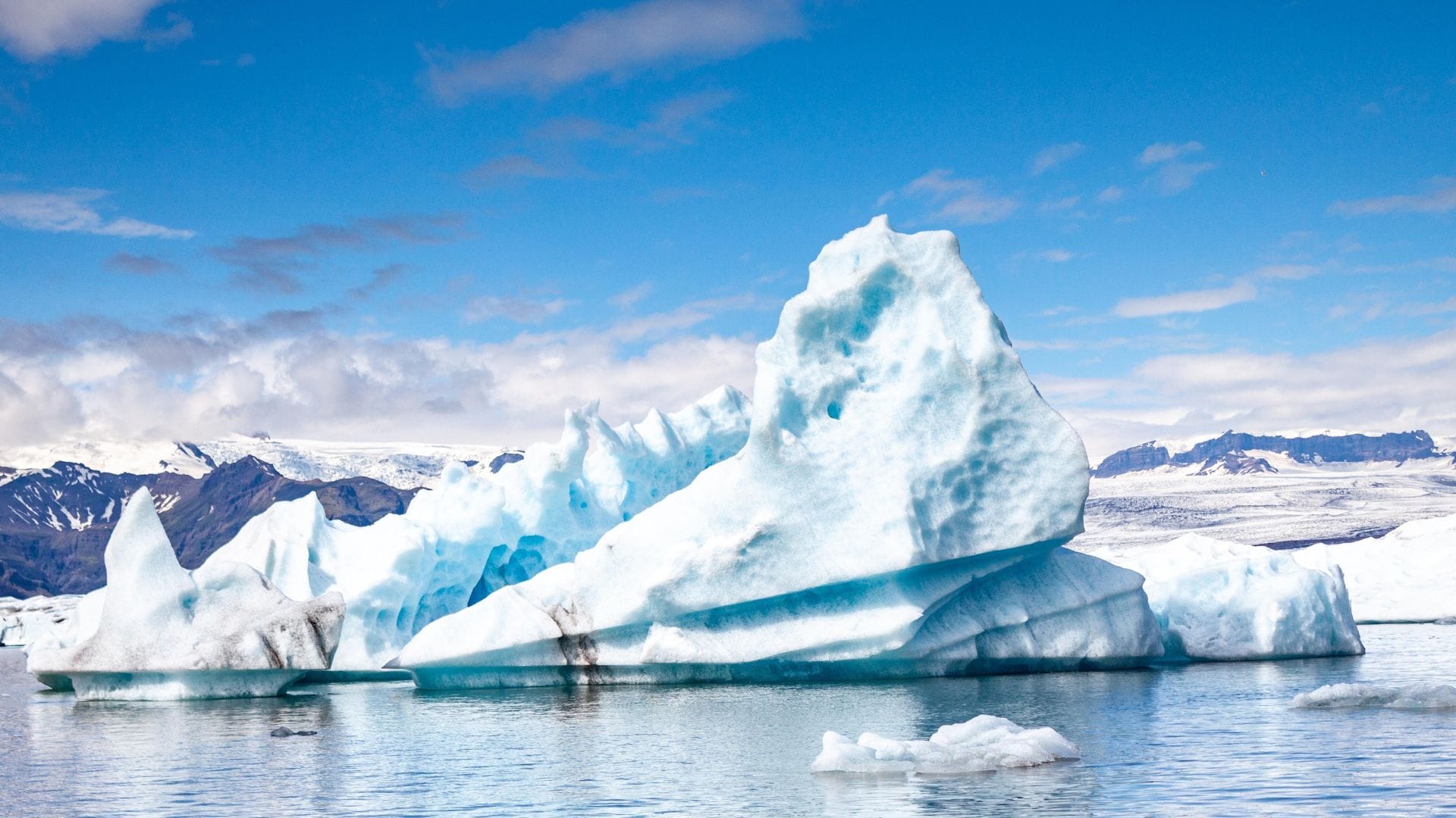 16 Unique Things That Make Iceland a One-of-a-Kind Destination – RB ...