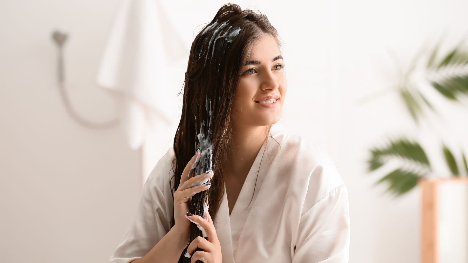 15 Beauty Tips to Simplify Your Routine: Skin, Hair, and Nails