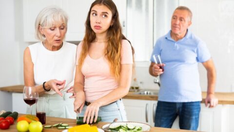 Adult Children Who Cut Off Their Parents Often Mention These 12 Common ...